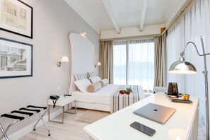Suite Panorâmica, banheira de hidromassagem (Jacuzzi) | Minibar, cofre no quarto, ferro/tábua de engomar 