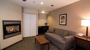 Suíte, 1 quarto | Comodidades do quarto