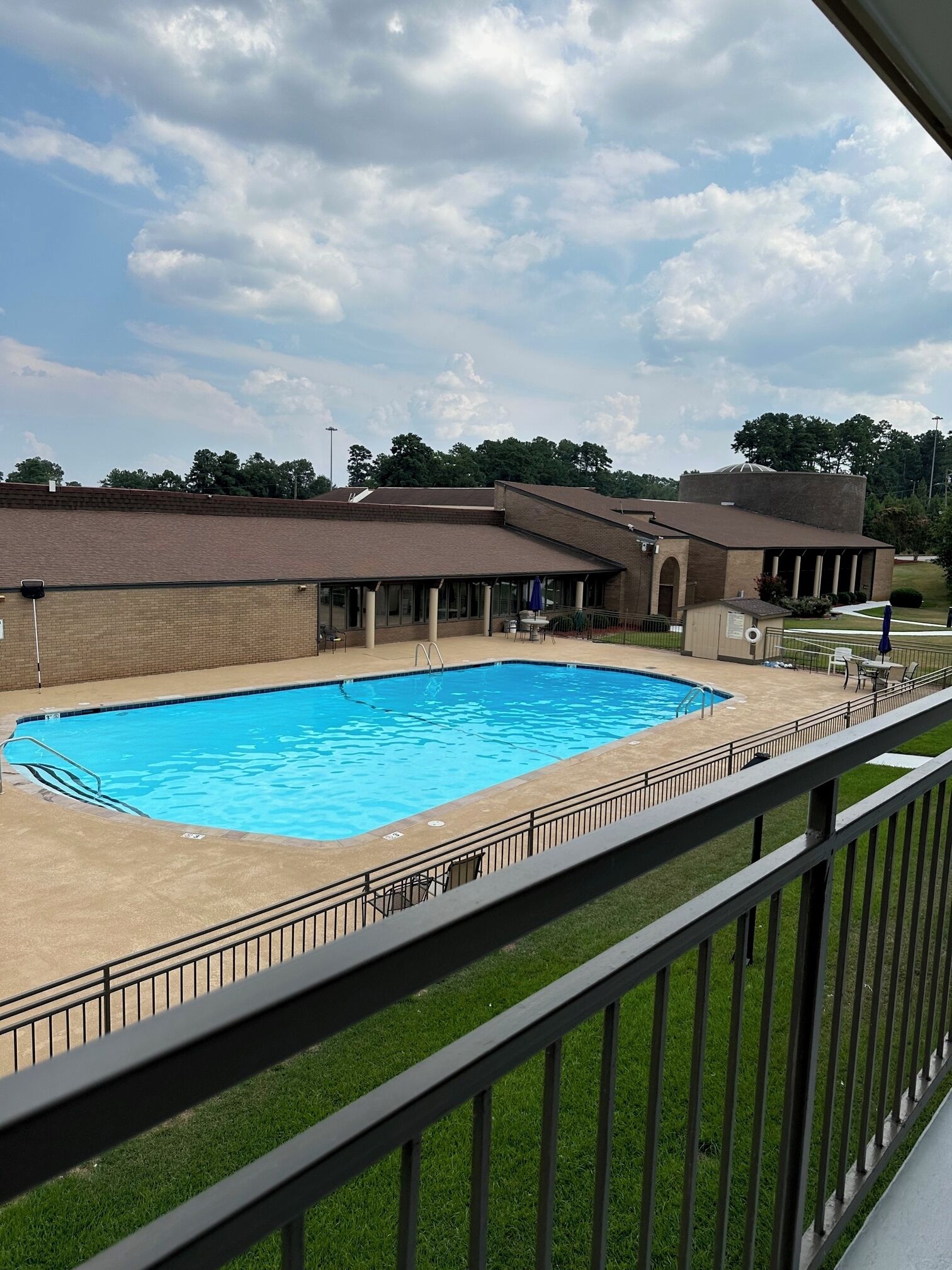 Piscina externa sazonal