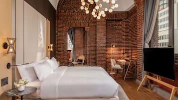 Penthouse Park Av. Jr. Suite with Terrace | 1 quarto, minibar, cofre no quarto, secretária