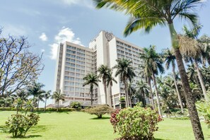 Sheraton Kampala Hotel in Kampala: Find Hotel Reviews, Rooms, and ...