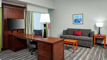 Estúdio, 1 cama king-size, acessível, não fumadores | Cofre no quarto, secretária, ferro/tábua de engomar, Wi-fi grátis