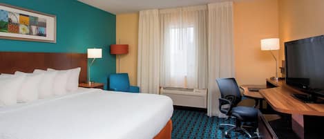 Roupas de cama premium, escrivaninha, ferros/tábuas de passar roupa