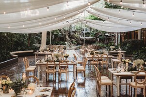 Espaço exterior para banquetes
