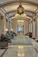 Serve almoços, jantares e brunches 