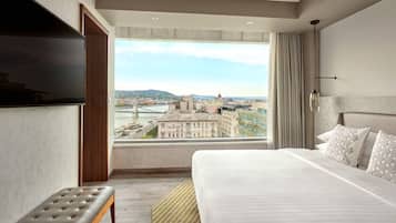 Suite-Estúdio Club, 1 cama de casal, não fumadores | 1 quarto, roupa de alta qualidade, camas de colchão pillowtop, minibar