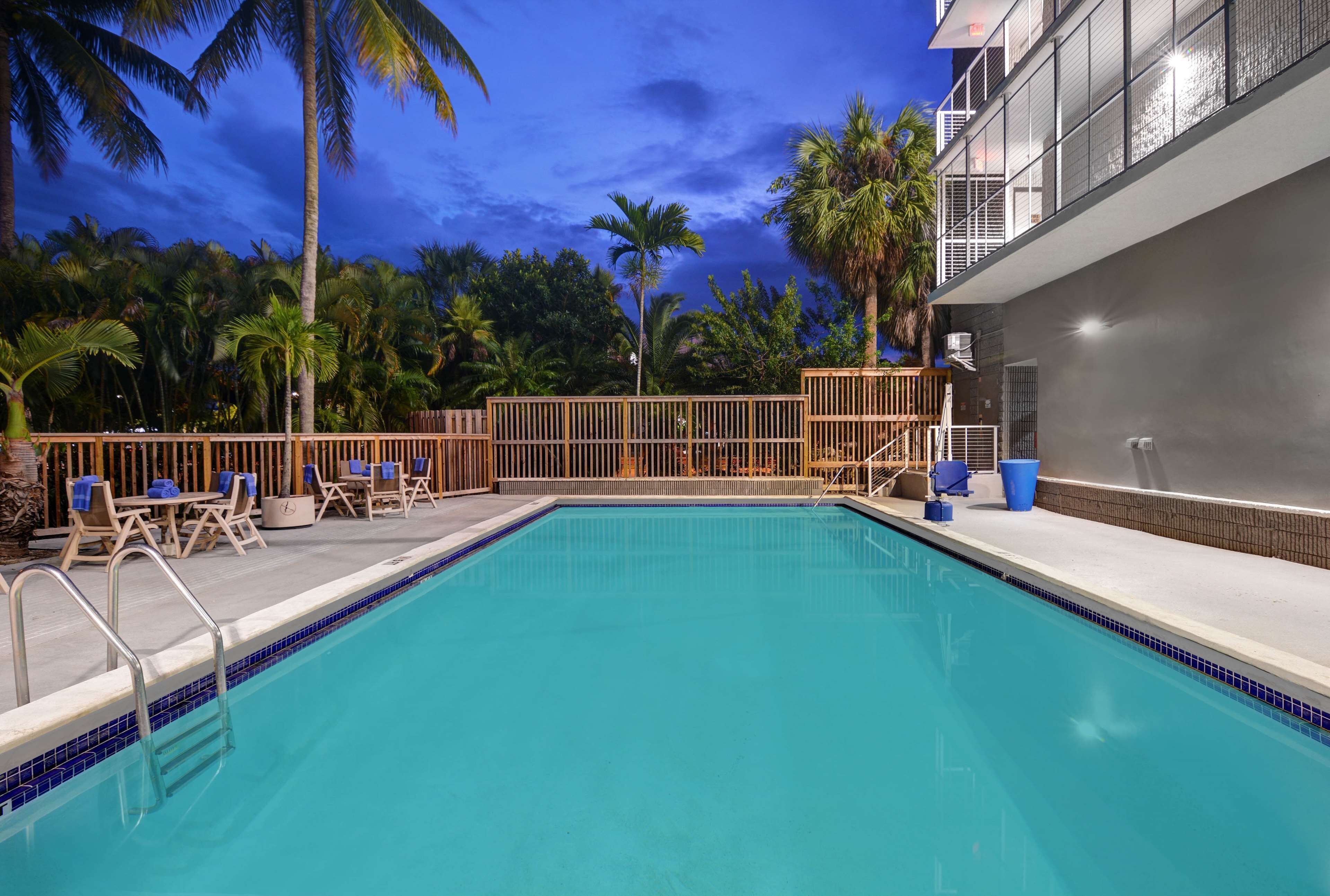 Piscina exterior