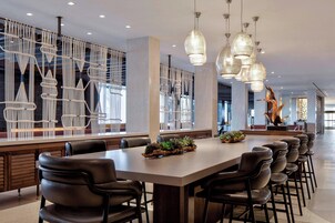 Café da manhã, almoço e jantar