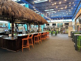 Alimentação e bebidas