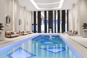Piscina interior 