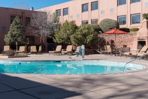 Book The Lodge at Santa Fe in Santa Fe | Hotels.com
