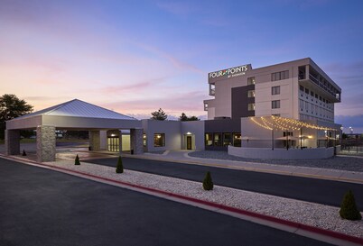 Four Points by Sheraton Englewood
