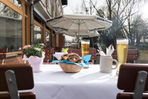 Café da manhã e jantar