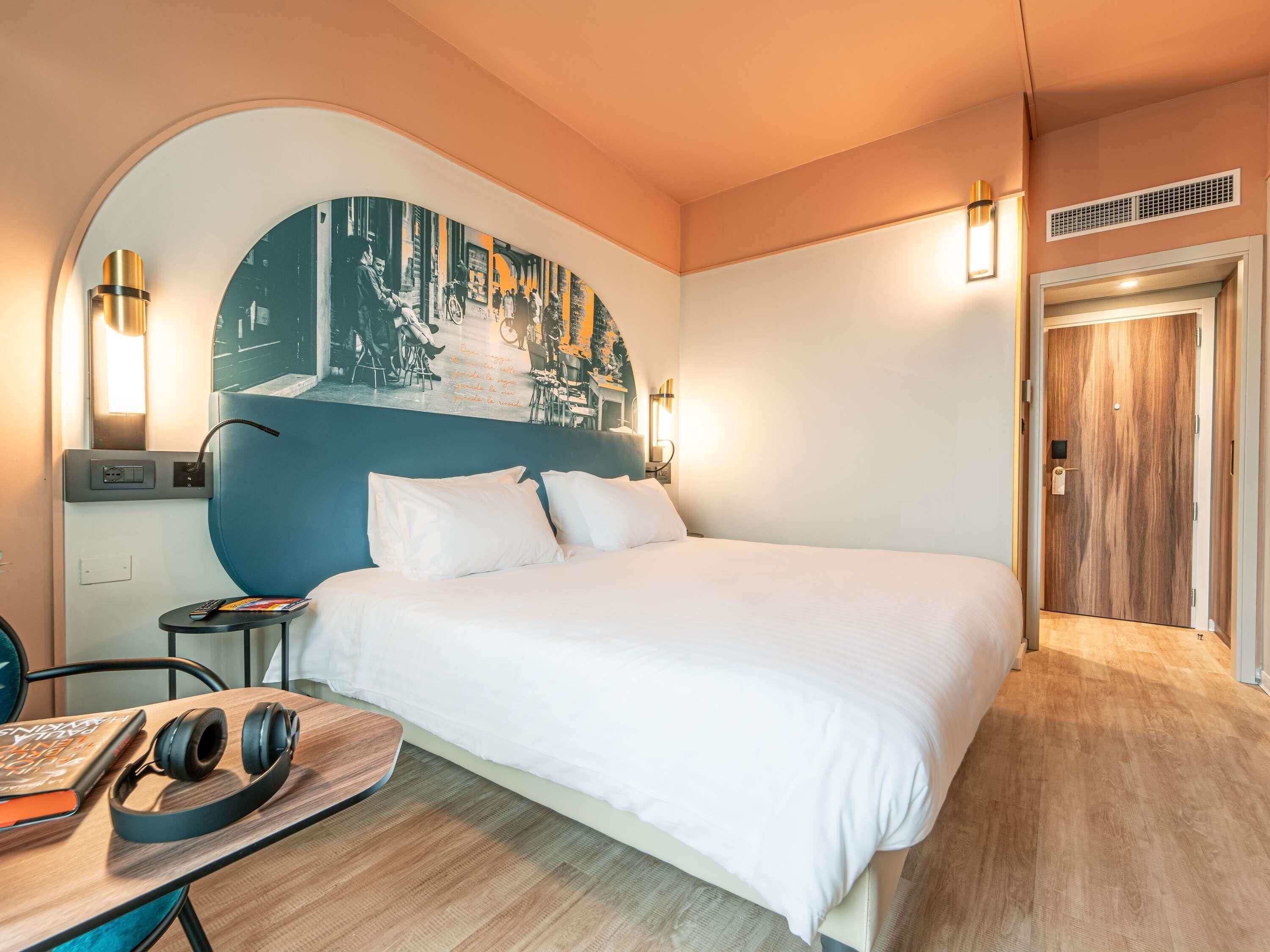 Quarto Superior, 1 cama queen-size | Edredões de penas, minibar, cofre com capacidade para portátil 