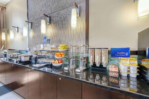 Pequeno-almoço continental incluído