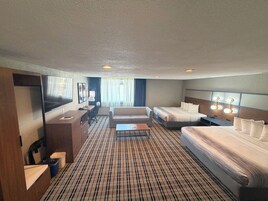 Suite, 1 quarto, não fumadores | Roupa de alta qualidade, camas de colchão pillowtop