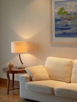 0B | Área de estar | TV de plasma, filmes pagos