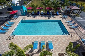 Piscina exterior 