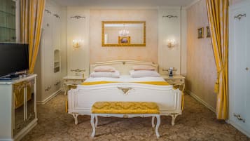 Suíte júnior | Frigobar, cofres nos quartos, escrivaninha, quartos à prova de som