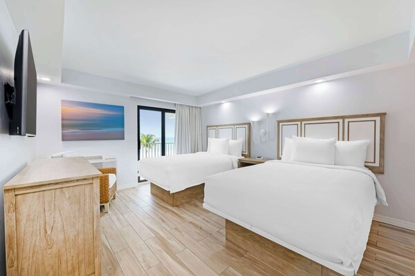 Best Western Plus Beach Resort - Fort Myers Beach, FL