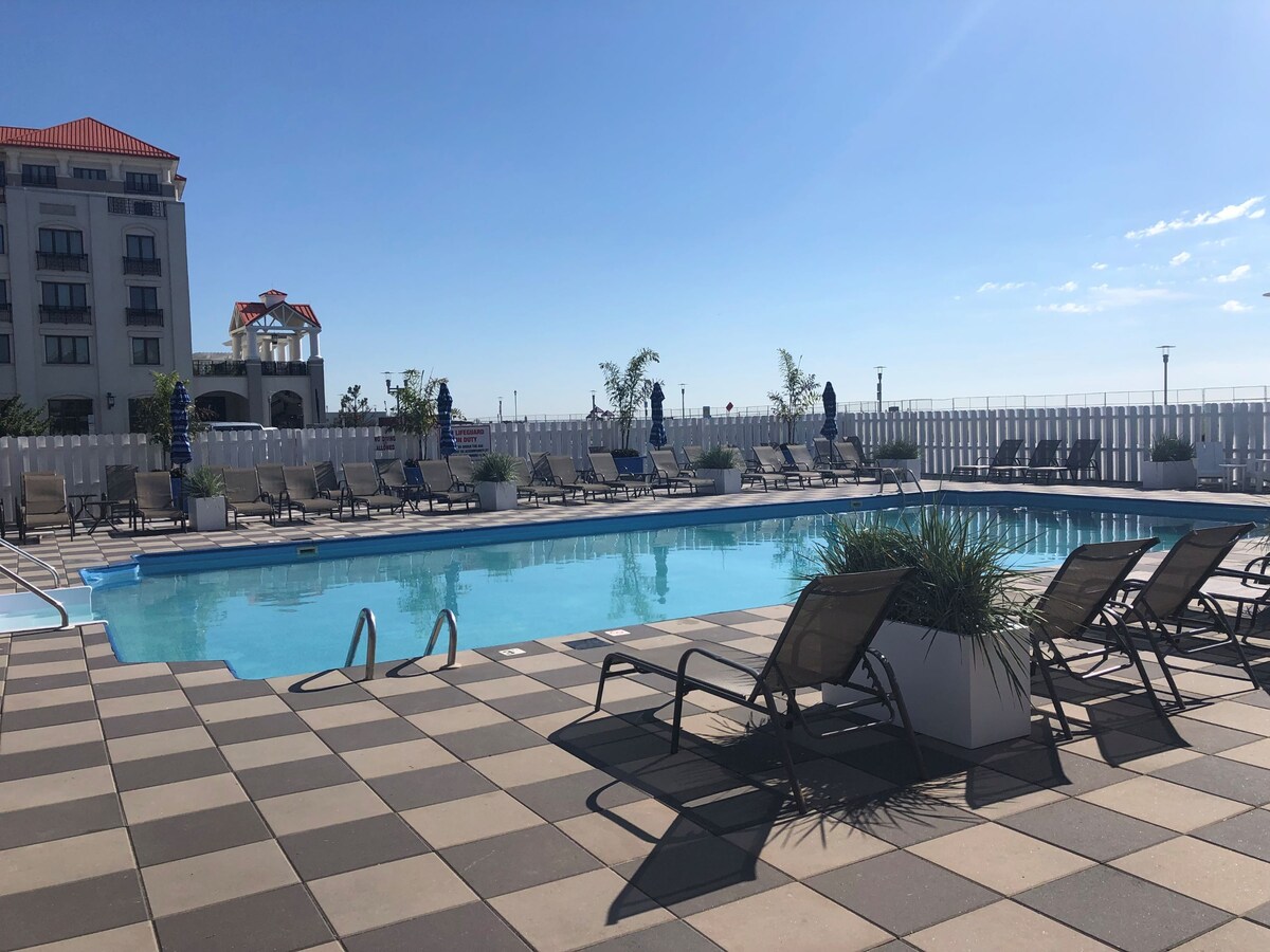Berkeley Oceanfront Hotel Reviews, Deals & Photos 2023 - Expedia