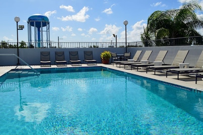 Hollywood Hotel Fort Lauderdale Airport/Cruise Port