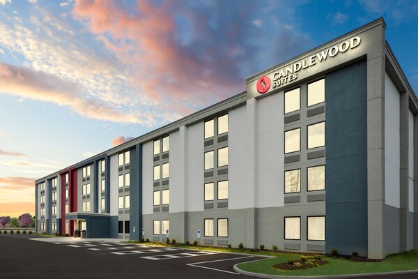 Candlewood Suites Columbus North – Worthington By Ihg - Columbus, OH