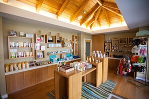 Salas para tratamentos a dois, sauna seca, tratamentos corporais