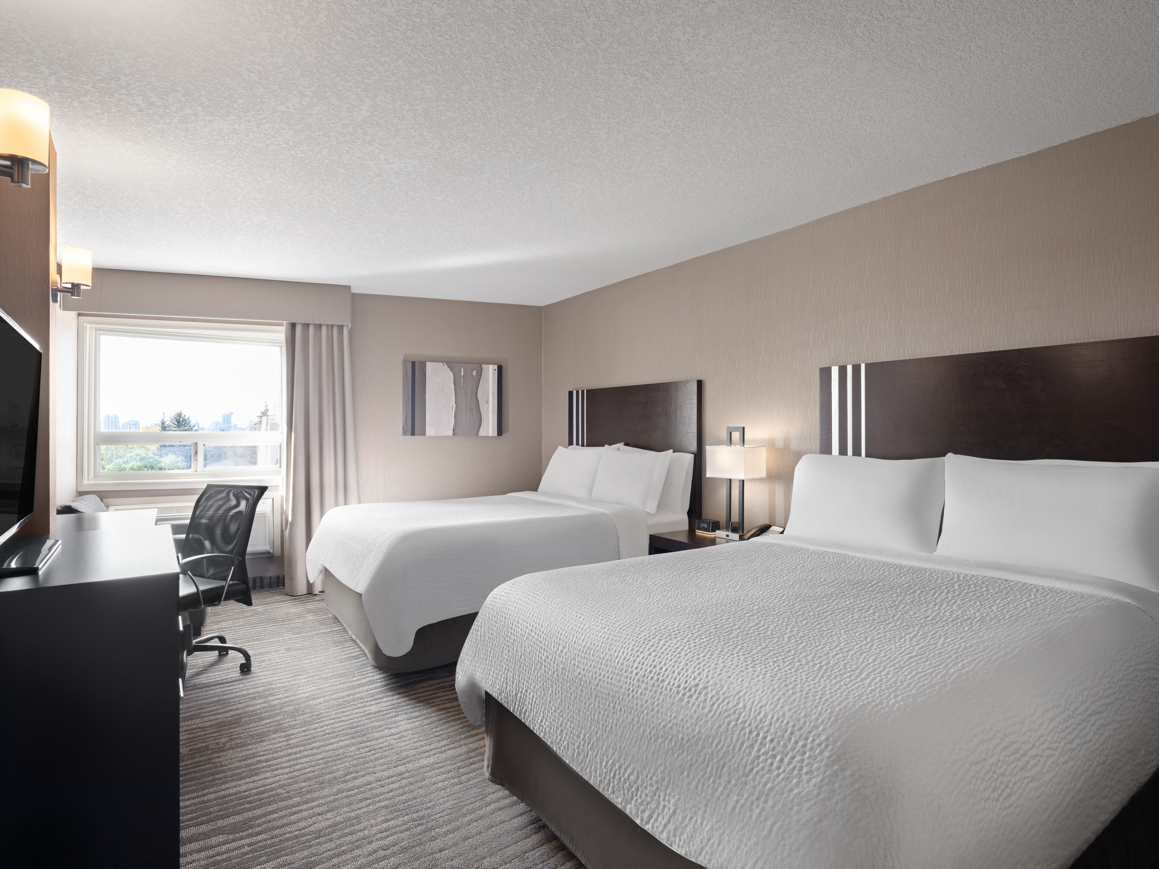 Sheraton Cavalier Calgary Hotel Reviews, Deals & Photos 2024 - Expedia