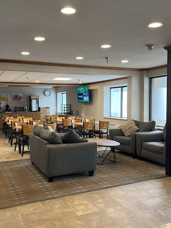 Café da manhã continental grátis todos os dias. Quality Inn Wilkes-Barre near Arena