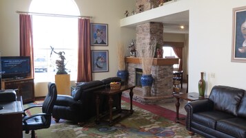 Área de estar no saguão