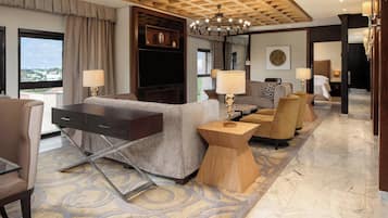 3 bares/lounges, este bar no lobby do hotel, este pub
