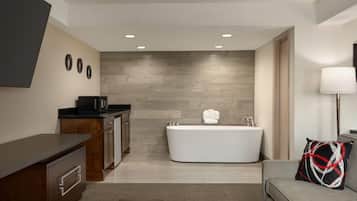 Suite, 1 cama king-size, não fumadores (1 Bedroom) | Banheira de hidromassagem