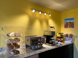 Café da manhã continental grátis todos os dias