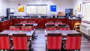 Pequeno-almoço tipo buffet diário incluído