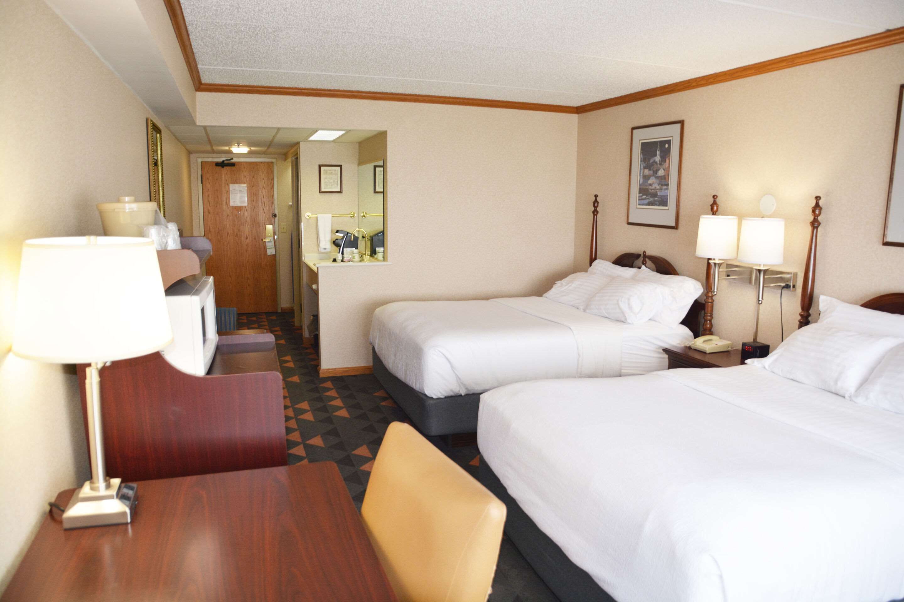 Top 3 Lakefront Hotels In Racine, Wisconsin | Trip101