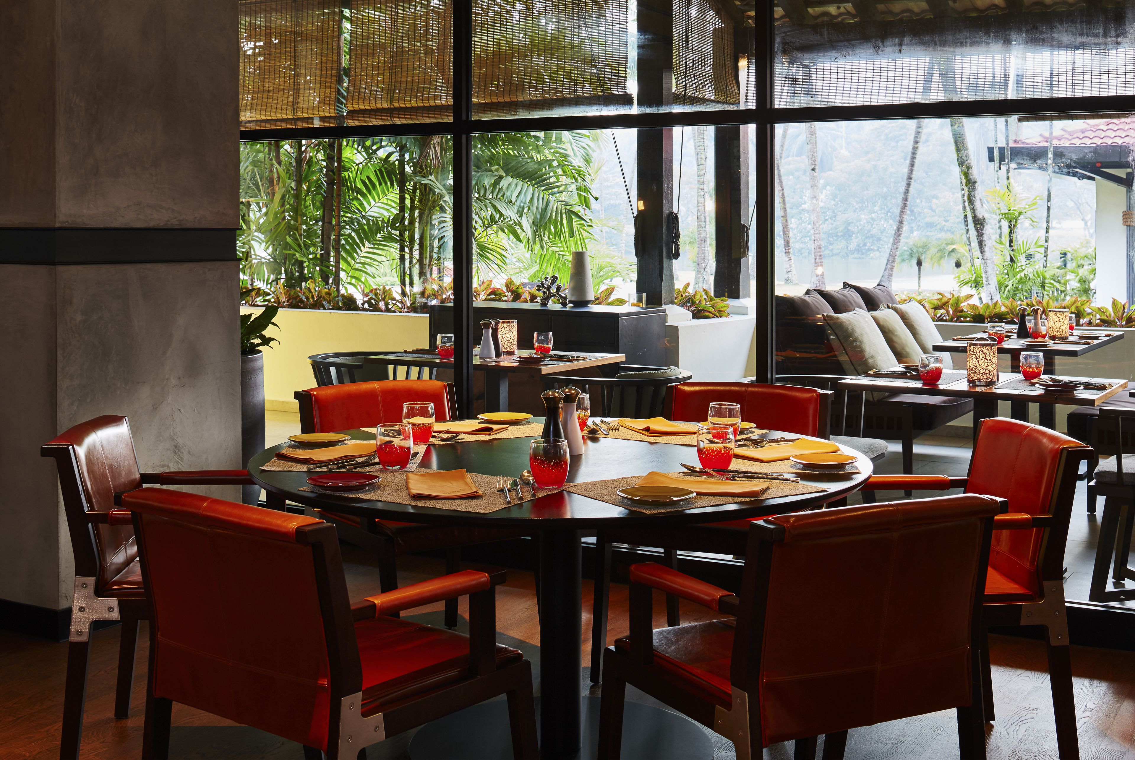 Café da manhã com buffet todos os dias (MYR 83.50 por pessoa) 