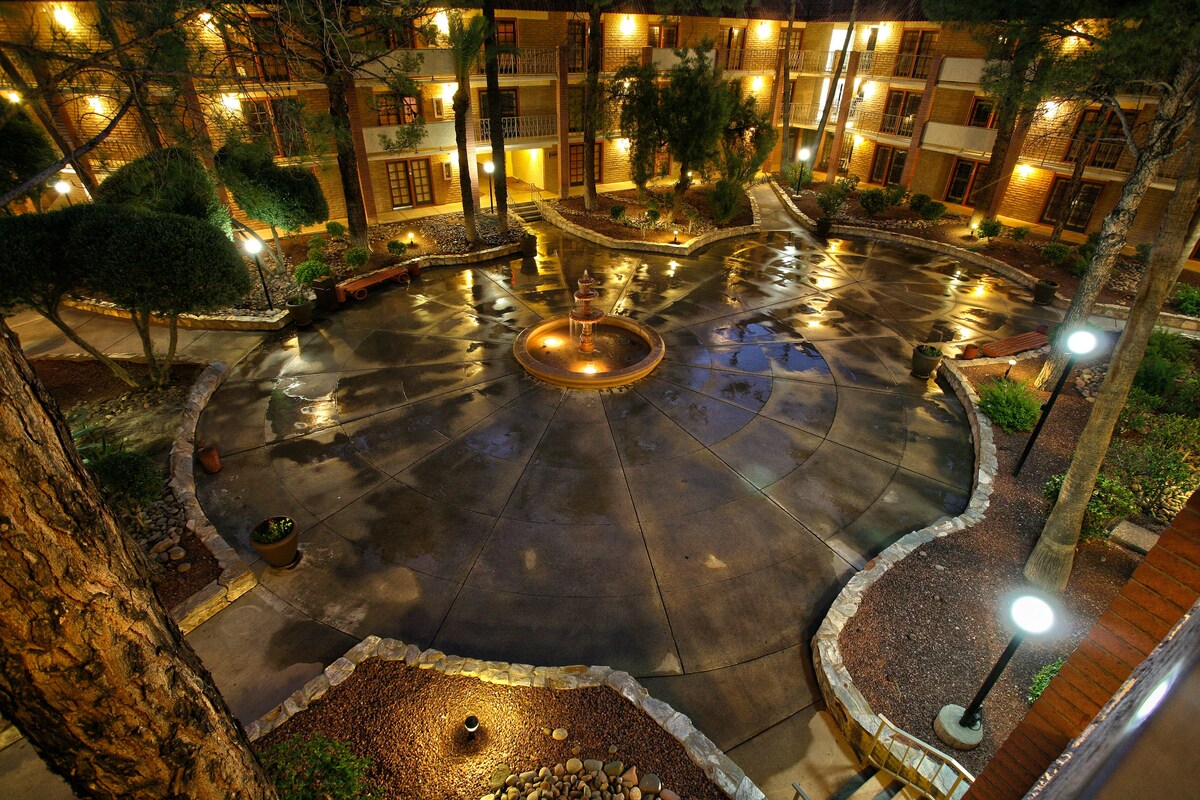 DoubleTree Suites by Hilton Tucson Airport Reviews, Deals & Photos 2026 ...