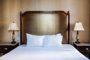 Suite-Estúdio Premium, 1 cama king-size e sofá-cama (24/7 Front Desk) | Com decora ção personalizada, com mobília individualizada 