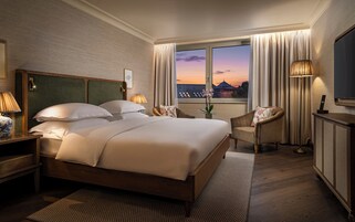 Roupa hipoalergénica, minibar grátis