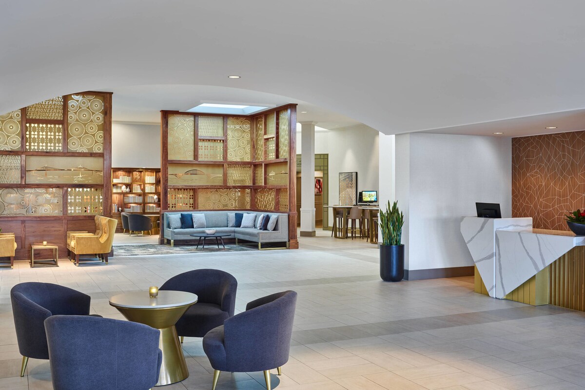 Sheraton Portland Airport Hotel Reviews, Deals & Photos 2023 - Expedia