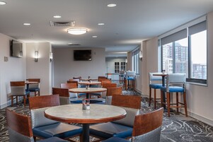 Pequeno-almoço tipo buffet diário incluído 