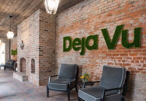 Piscina exterior, da(s) 8:00 à(s) 22:00, espreguiçadeiras 