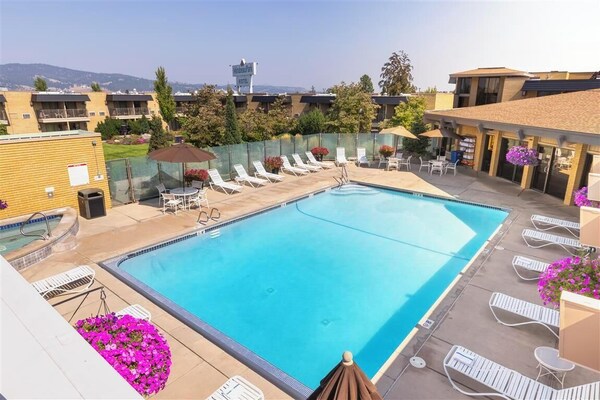 Mirabeau Park Hotel & Convention Center - Washington