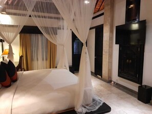 Two Bedroom Villa | 2 quartos, minibar, cofre no quarto, com mobília individualizada 