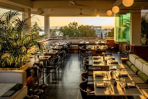 Café da manhã, almoço e jantar