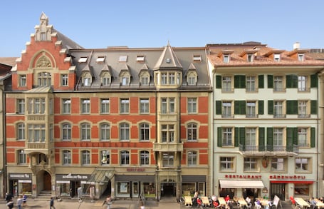 Fachada. Kreuz Bern Modern City Hotel