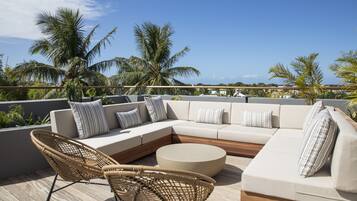 Cobertura (LUX* Pool Penthouse) | Terraço/pátio