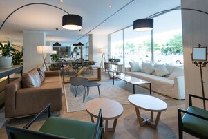 Entrada (vista interior)