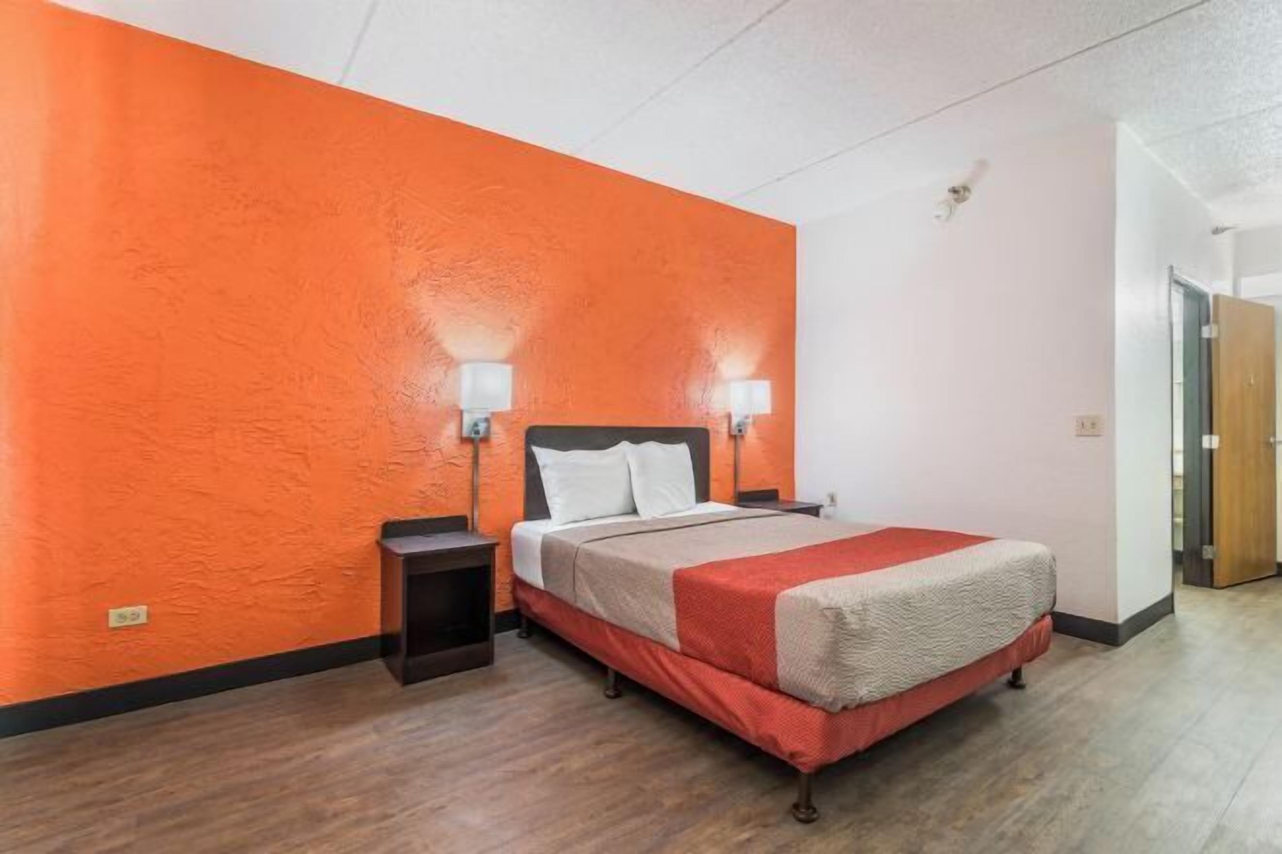 Wi-Fi de cortesia, roupa de cama